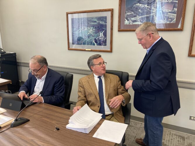 Ohio County Commissioners Approve Settlement With Deputies | News ...